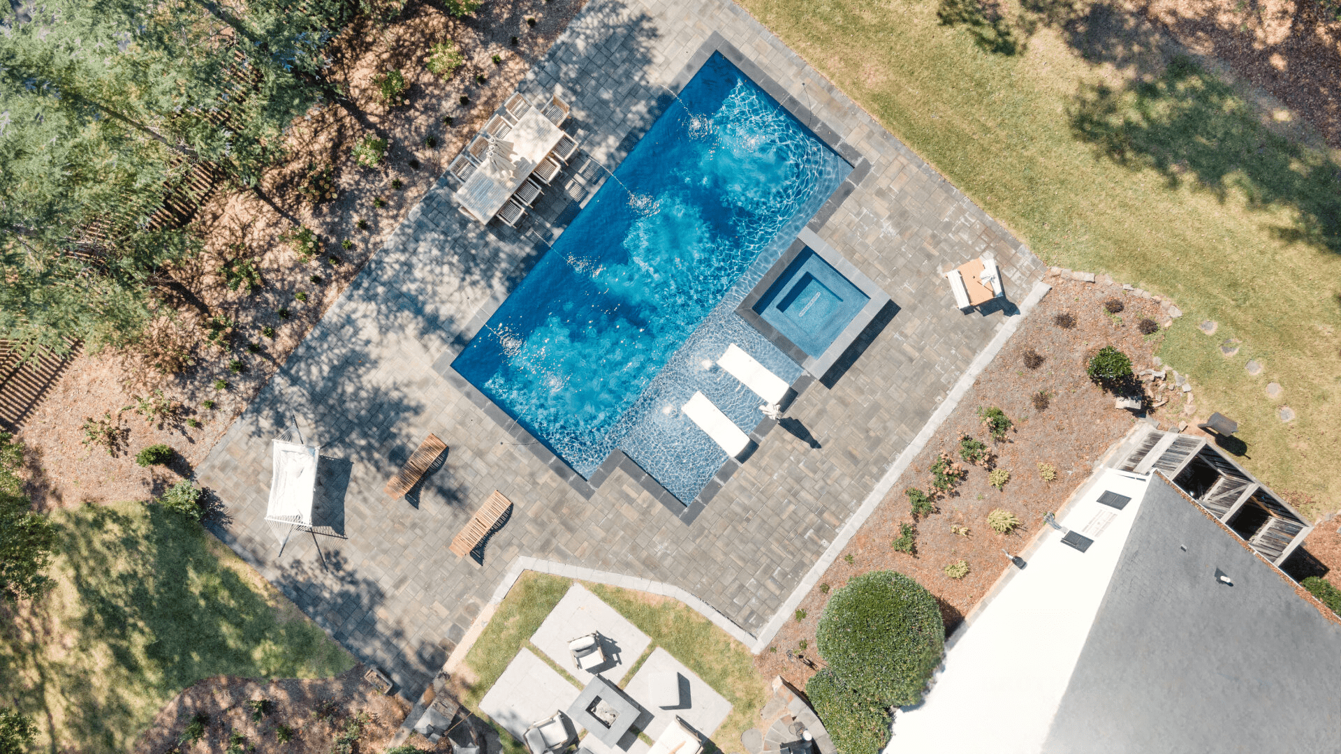 Premier New Pool Construction Services | Brothers Pool Inc.